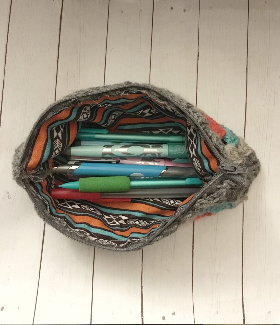Pattern: Granny Square Pouch - Sun Sand Stitch